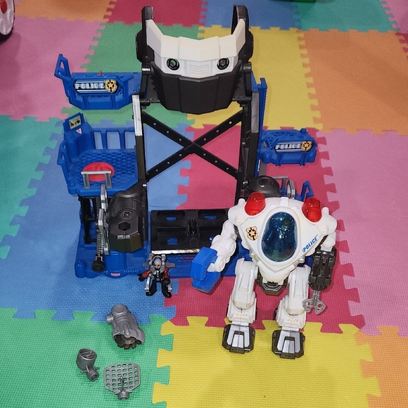 Fisher-Price | Toys | Fisher Price Imaginext Robot Police Headquarters ...